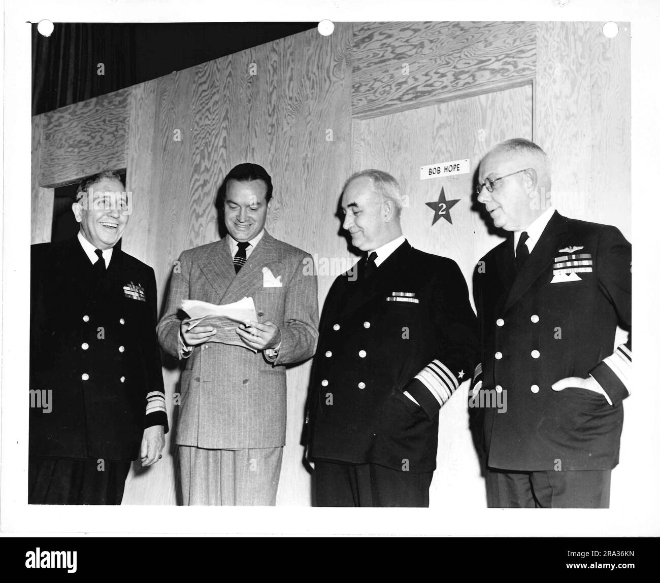 Uso comedy show Black and White Stock Photos & Images - Alamy