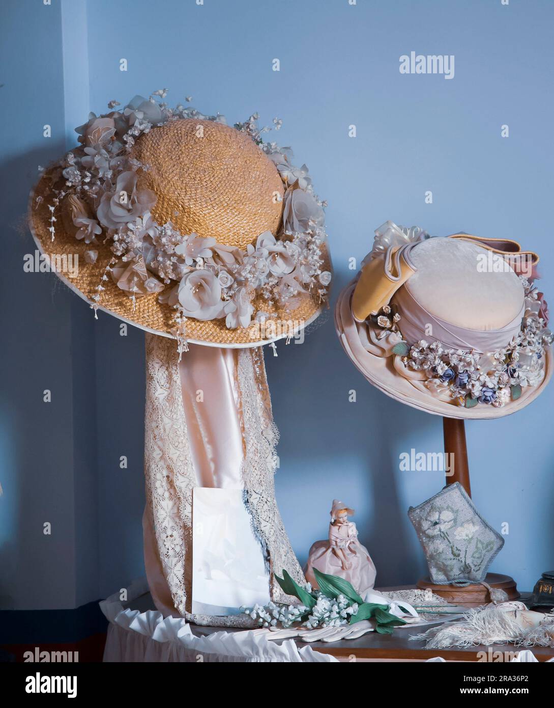 Women's Victorian Hats Female