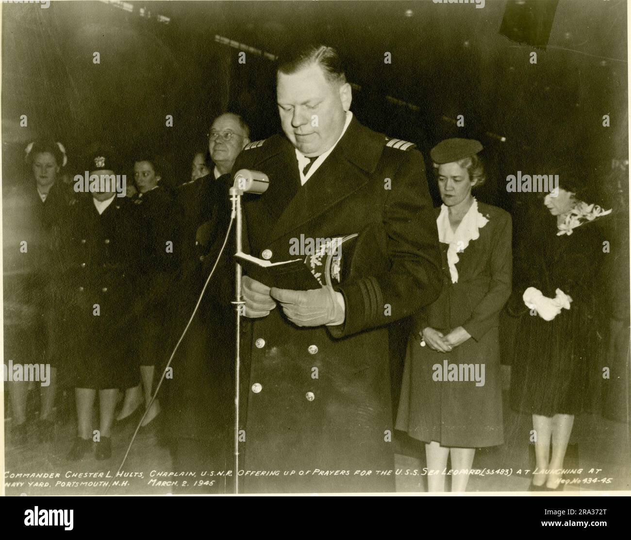Commander Chester L. Holts, Chaplain, Blesses the USS Sea Leopard ...