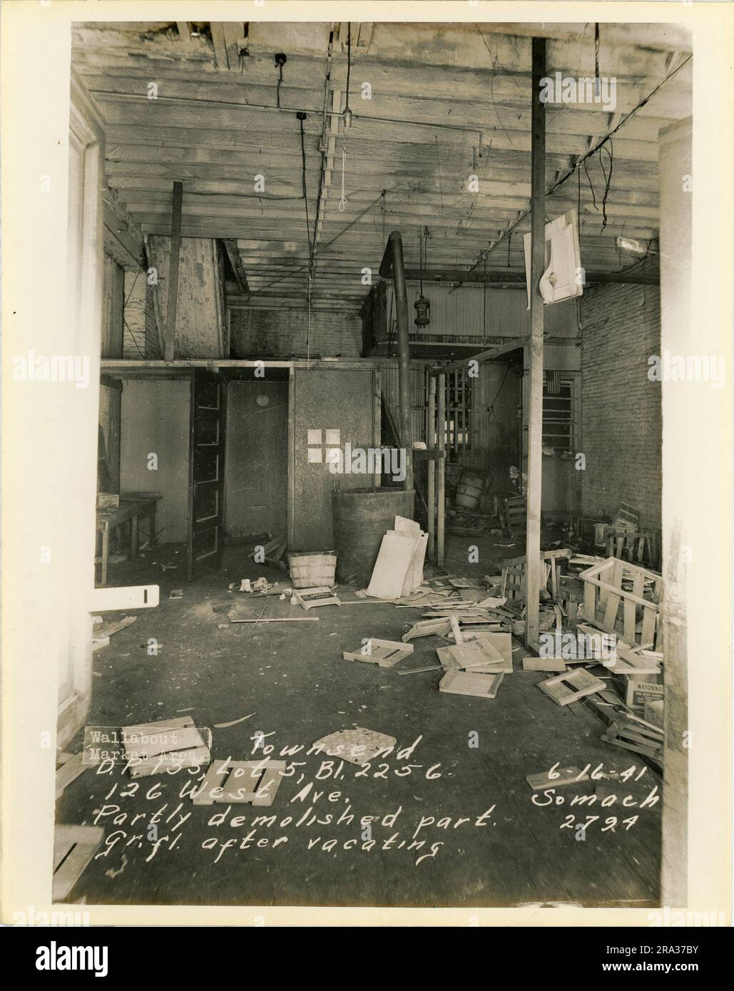 Photograph of interior of lot 5, Bl. 2256, 126 West Ave, partly ...