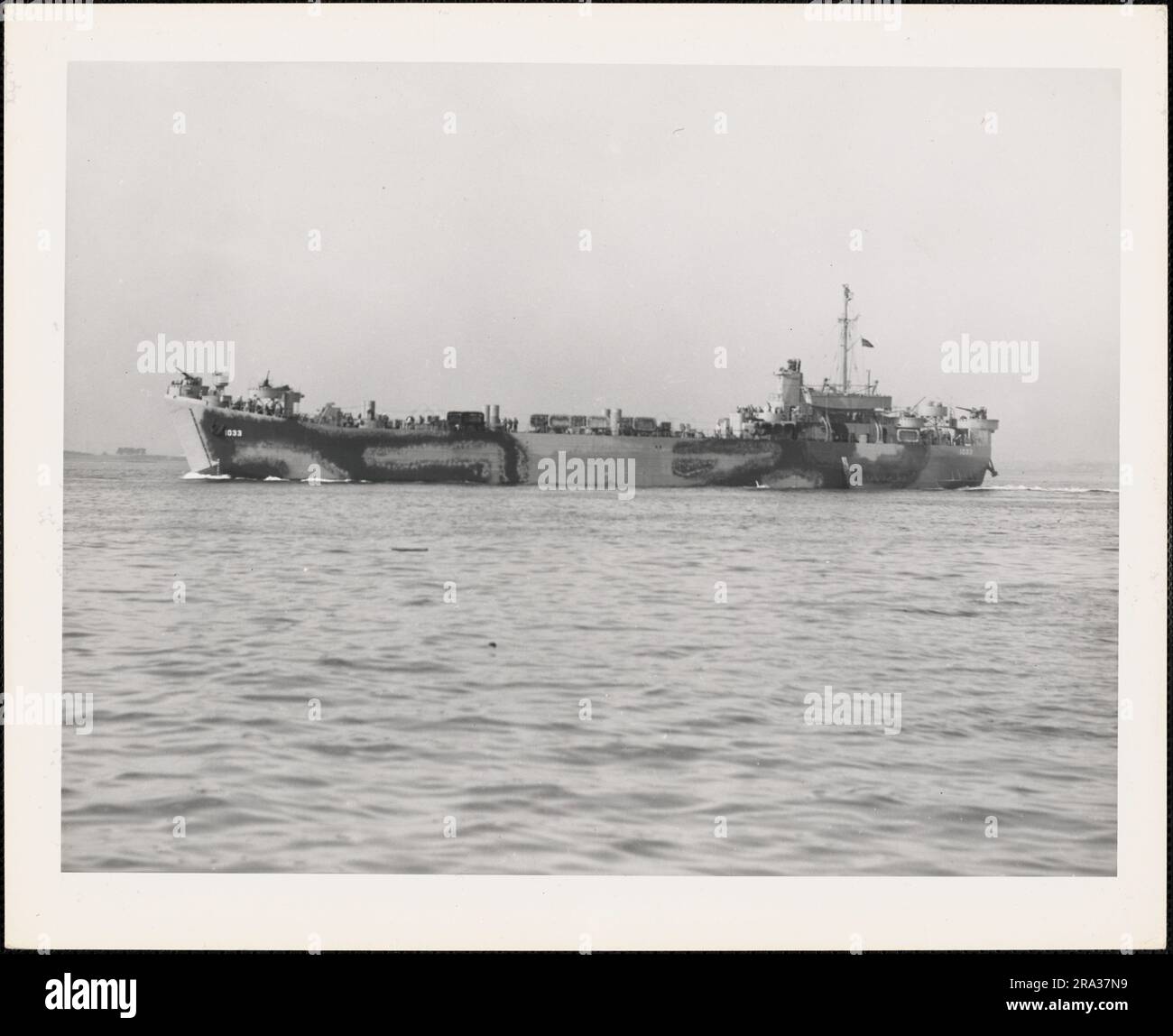 LST-1033 Built by Navy Yard, Boston, Massachusetts. Administrative ...