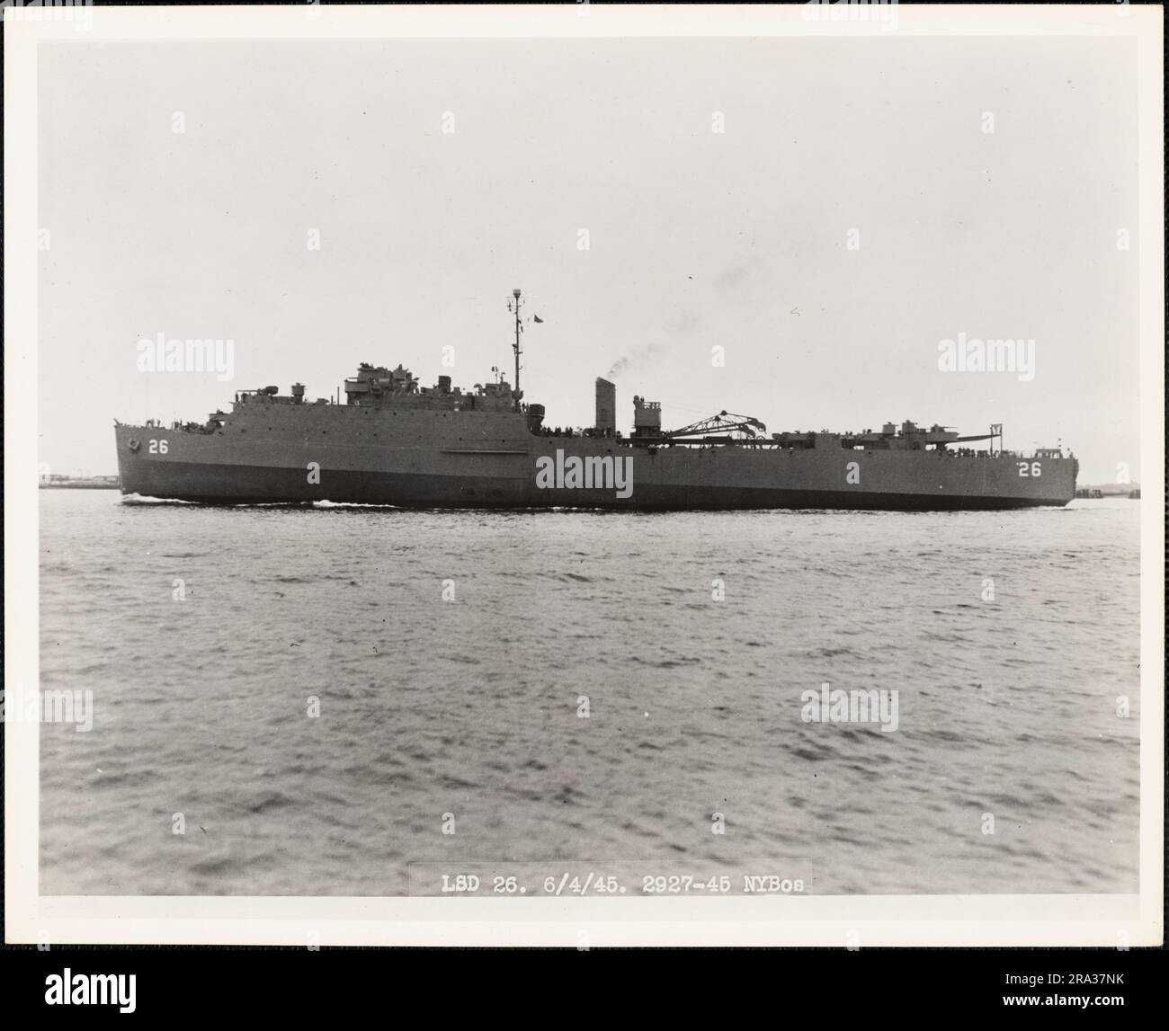 Officer dock landing ship uss hi-res stock photography and images - Alamy