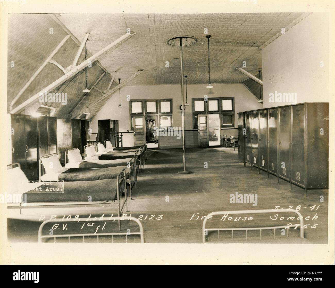 Photograph of interior of lot 1, Bl. 2123, first floor of fire house ...