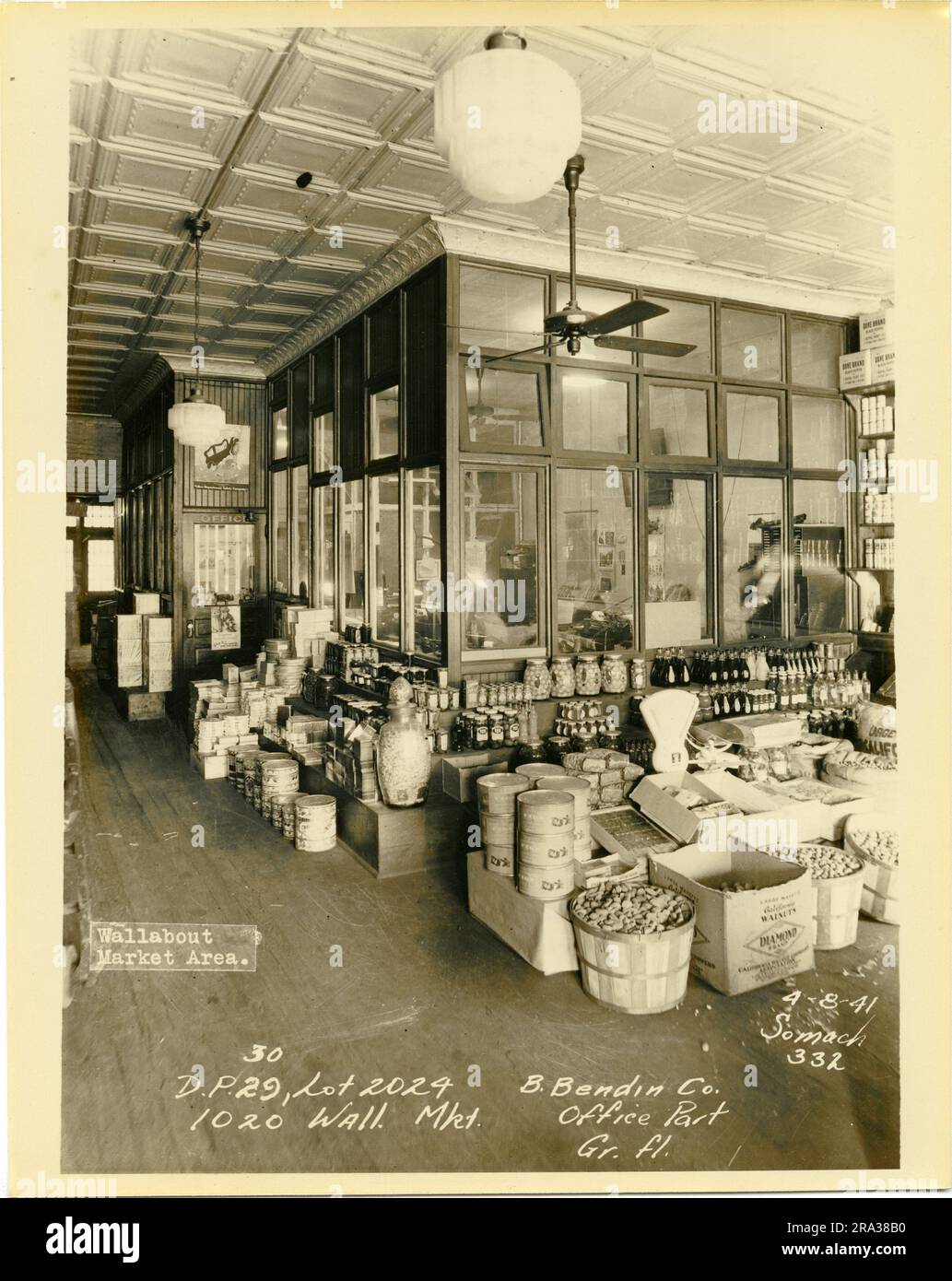 Photograph of interior of Bl. 2024, 1020 Wall. Mkt., B. Bendin Co ...