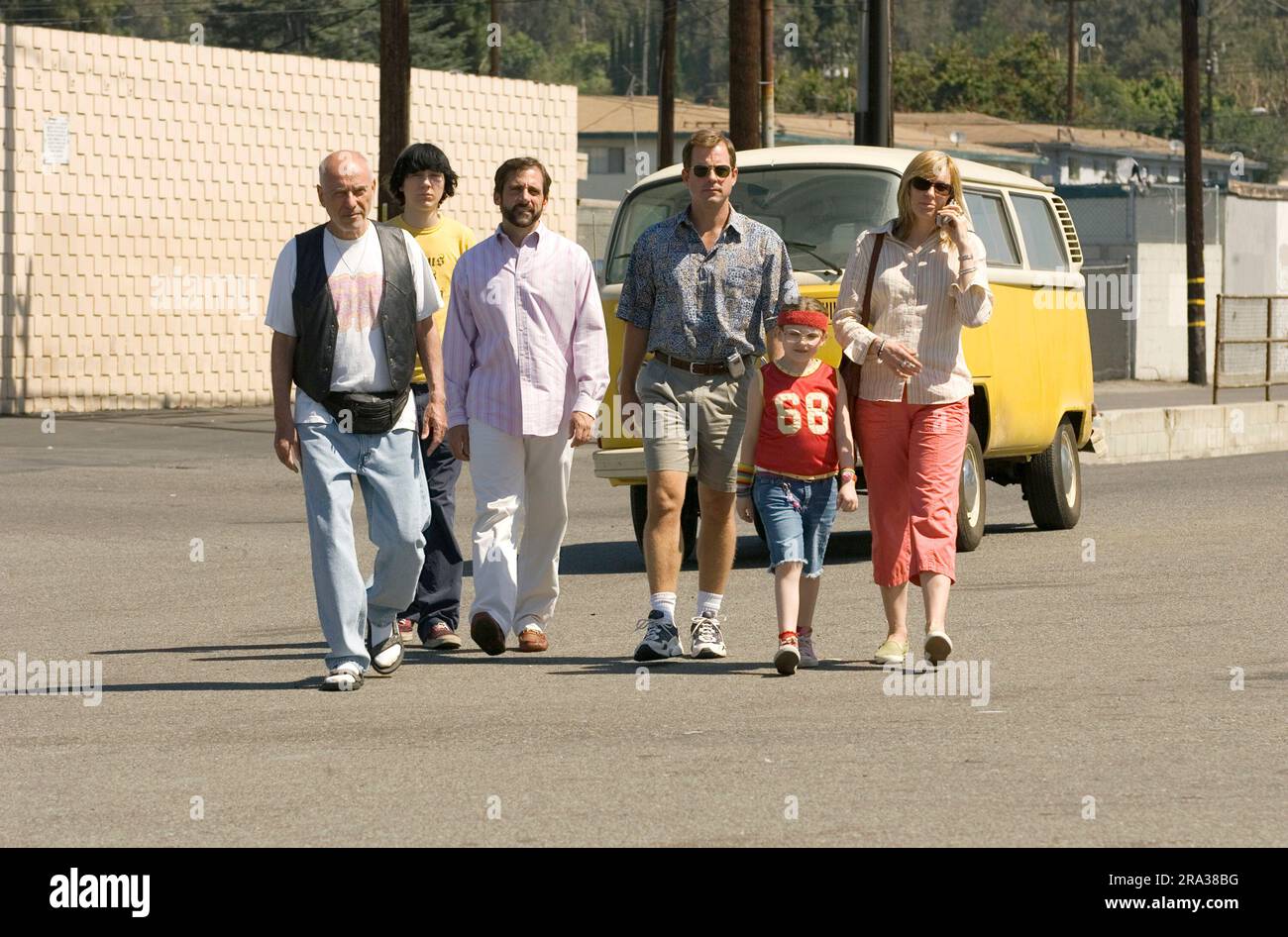 "Little Miss Sunshine" Alan Arkin, Paul Dano, Steve Carell, Greg ...