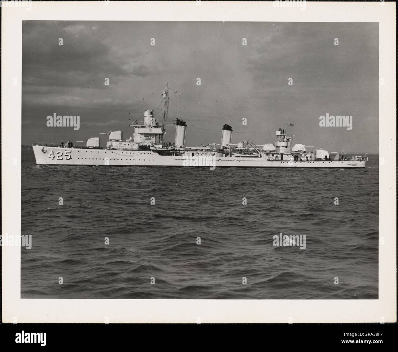 Benson class destroyer hi-res stock photography and images - Alamy