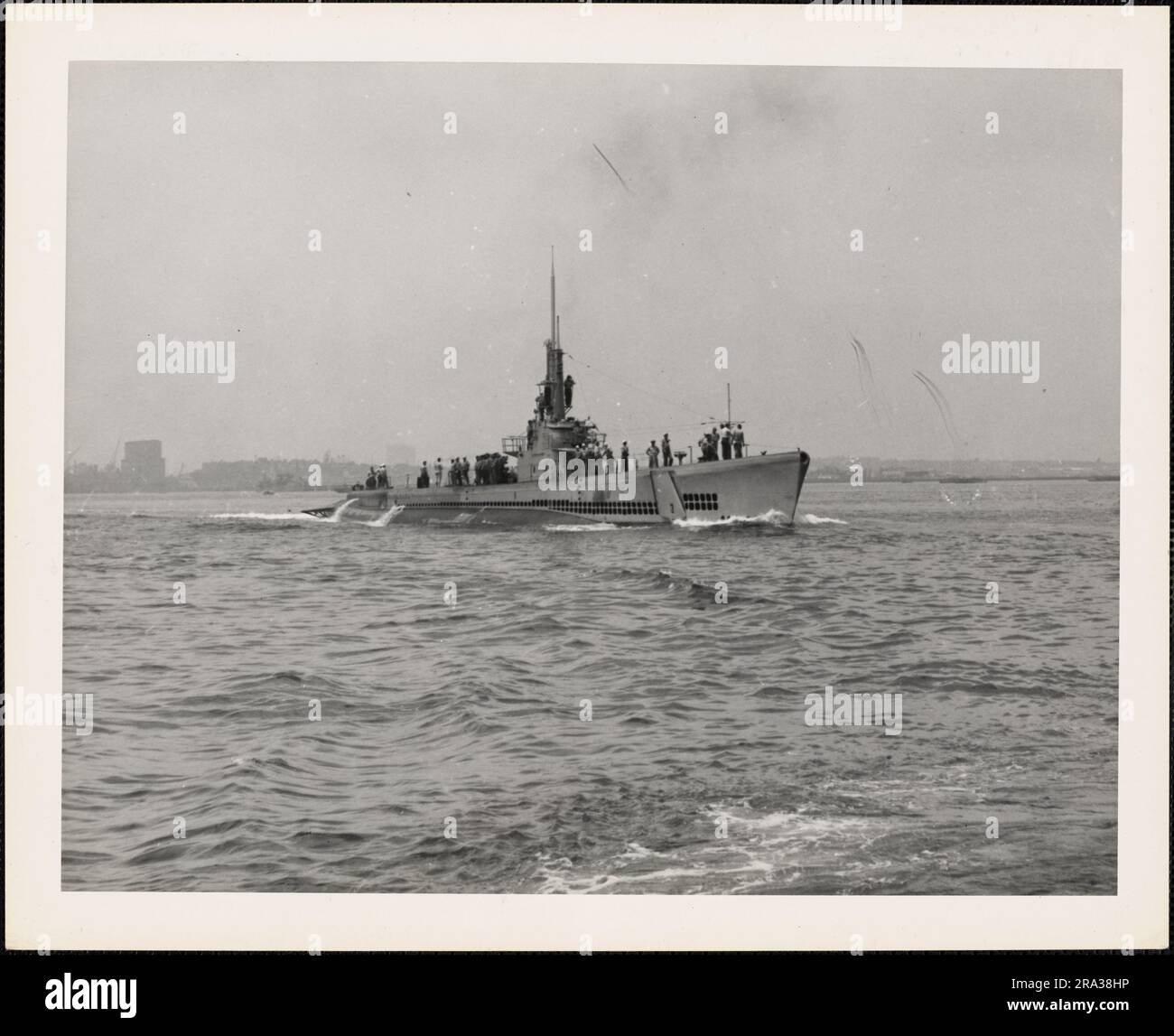 Submarine USS Ling (SS-297), Built by Navy Yard, Boston, Massachusetts ...