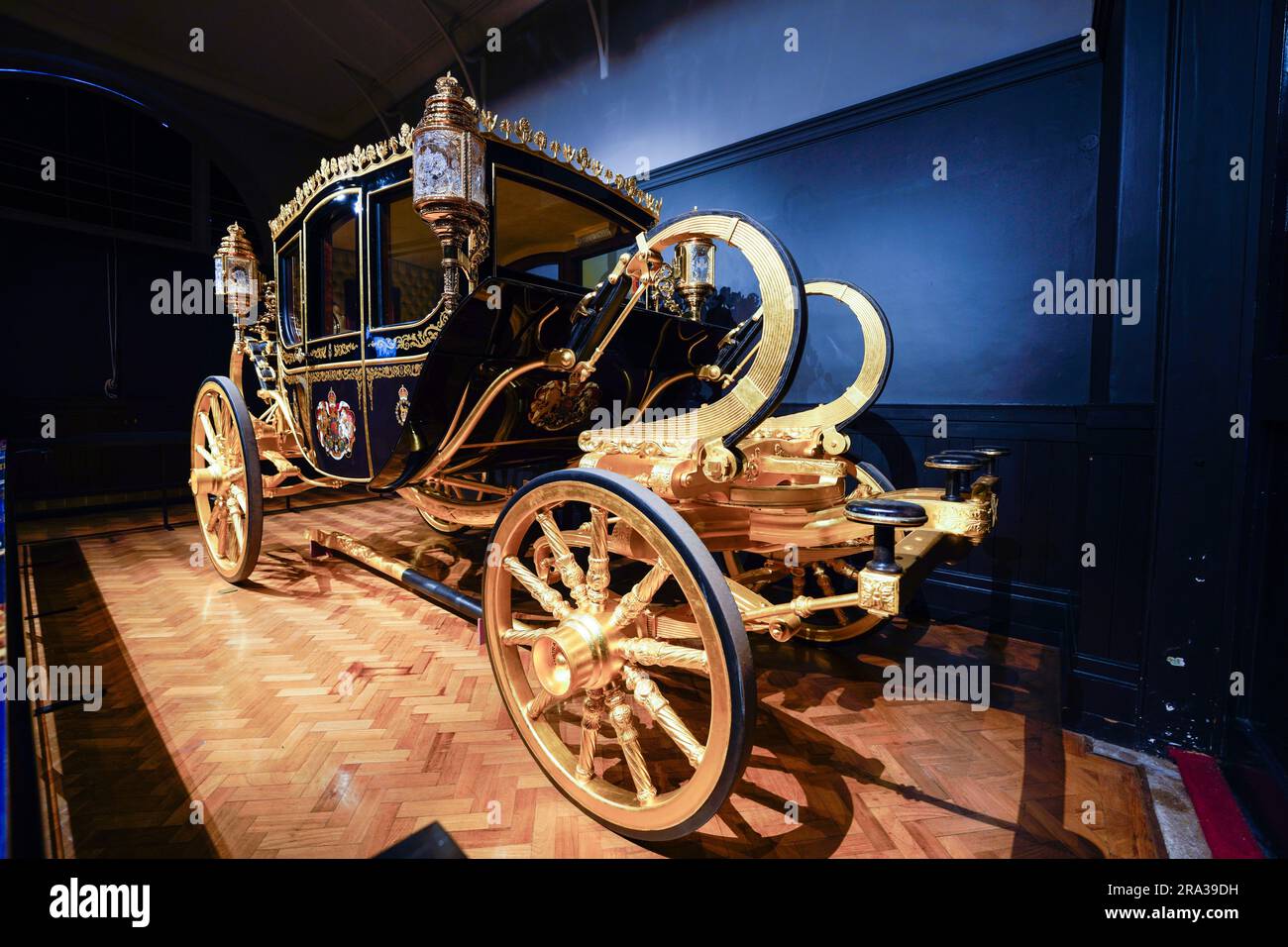 Royal Coach, Carriage, the Diamond Jubilee State Coach used during King ...