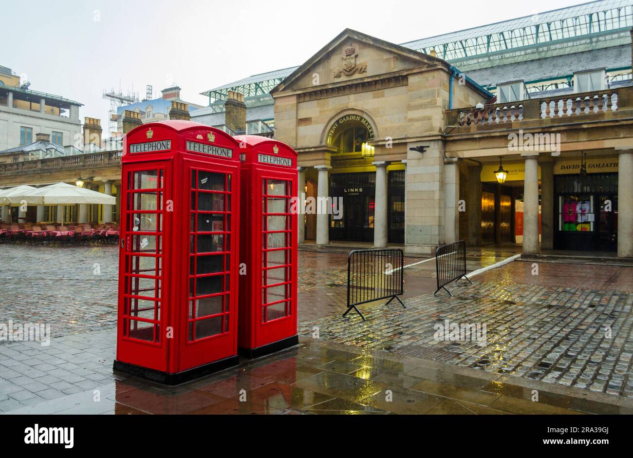 London's iconic red telephone booths, telephone boxes, in the popular ...