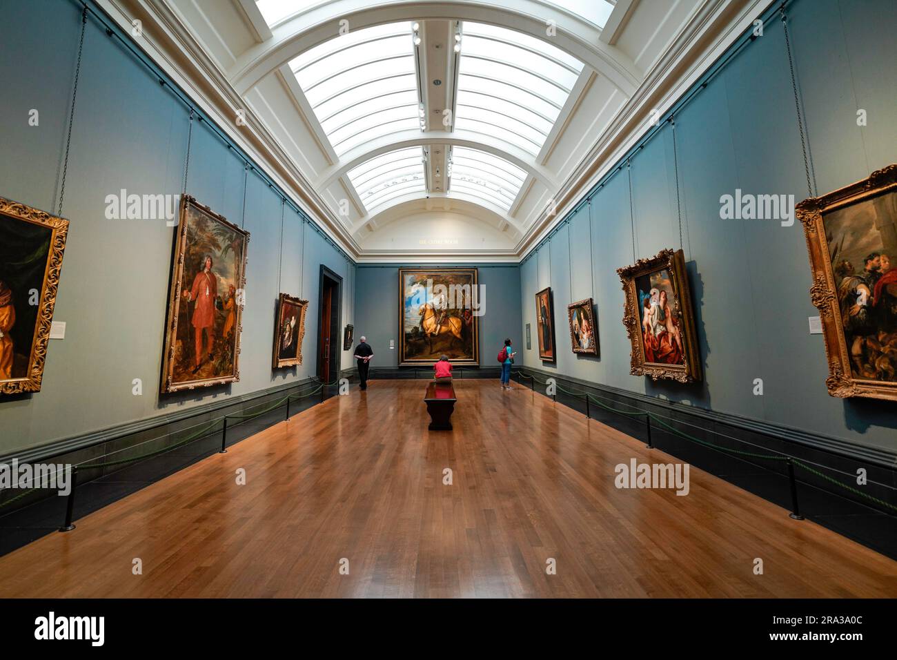 The national gallery london interior hi-res stock photography and ...