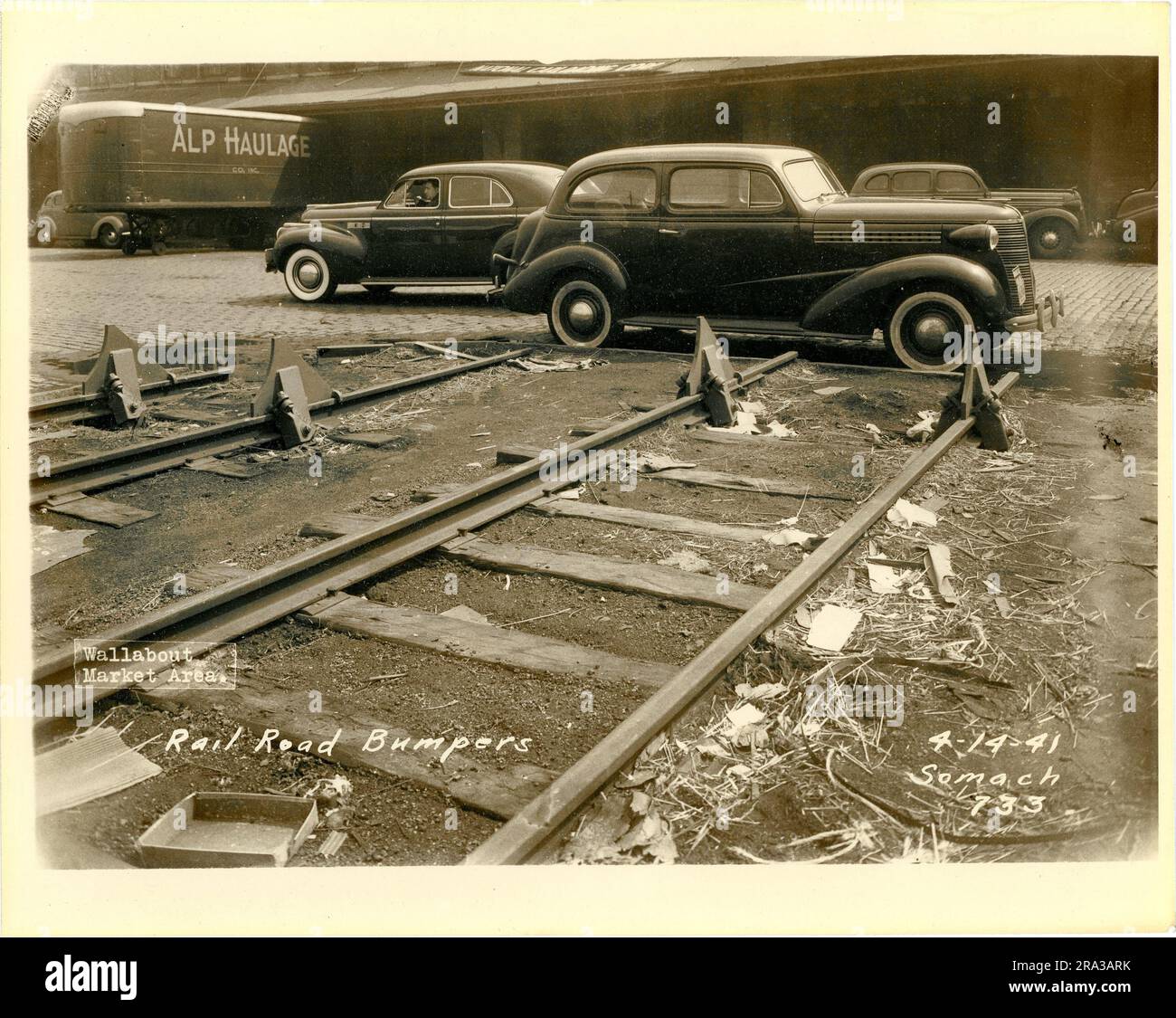 Photograph of rail road bumpers Stock Photo - Alamy