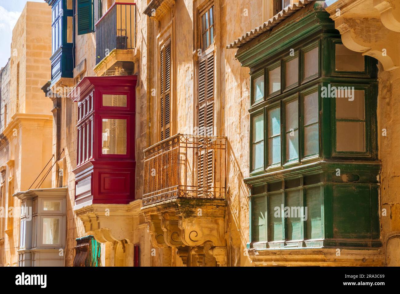 Traditional maltese balcony valletta malta hi-res stock photography and ...