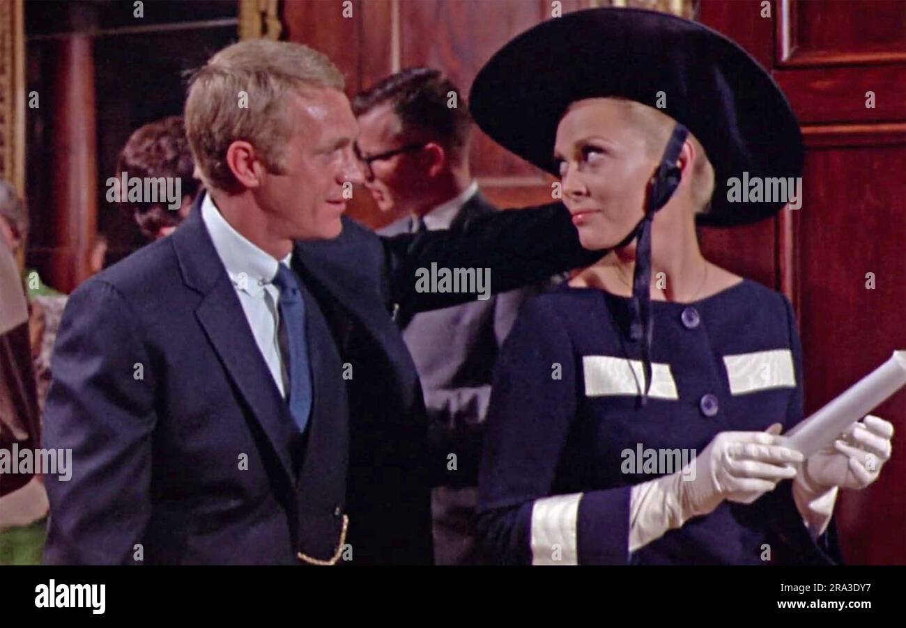 THE THOMAS CROWN AFFAIR 1968 United Artists film with Faye Dunaway and ...