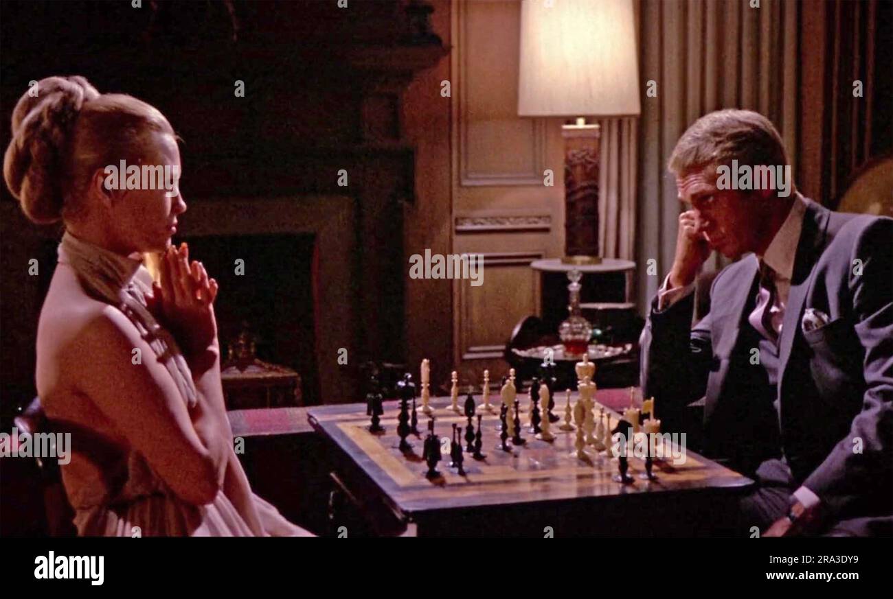 THE THOMAS CROWN AFFAIR 1968 United Artists film with Faye Dunaway and ...