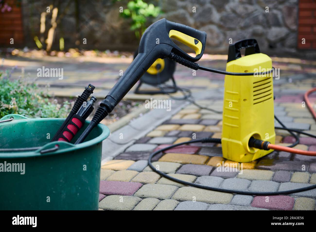 Water compressor for manual car washing under high pressure in the ...