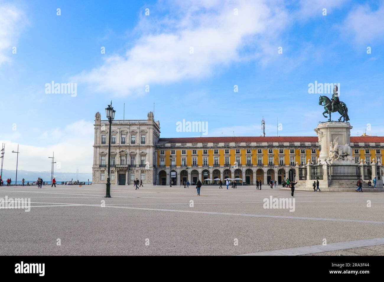 Trade square hi-res stock photography and images - Alamy