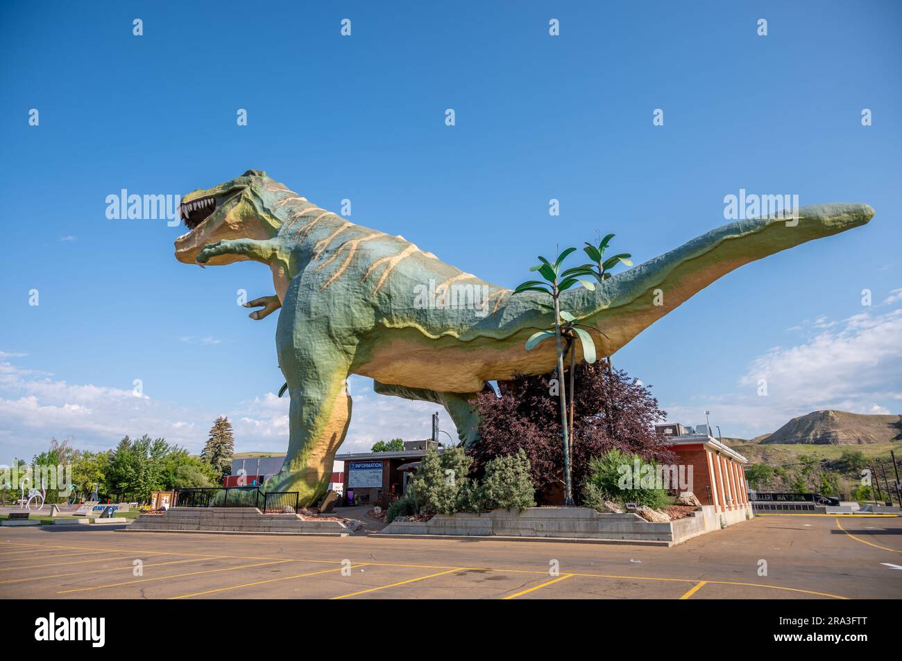 Drumheller, Alberta - June 25, 2023: Worlds largest dinosaur located in ...