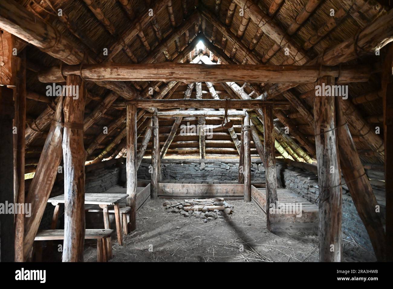 Prehistoric house hi-res stock photography and images - Alamy