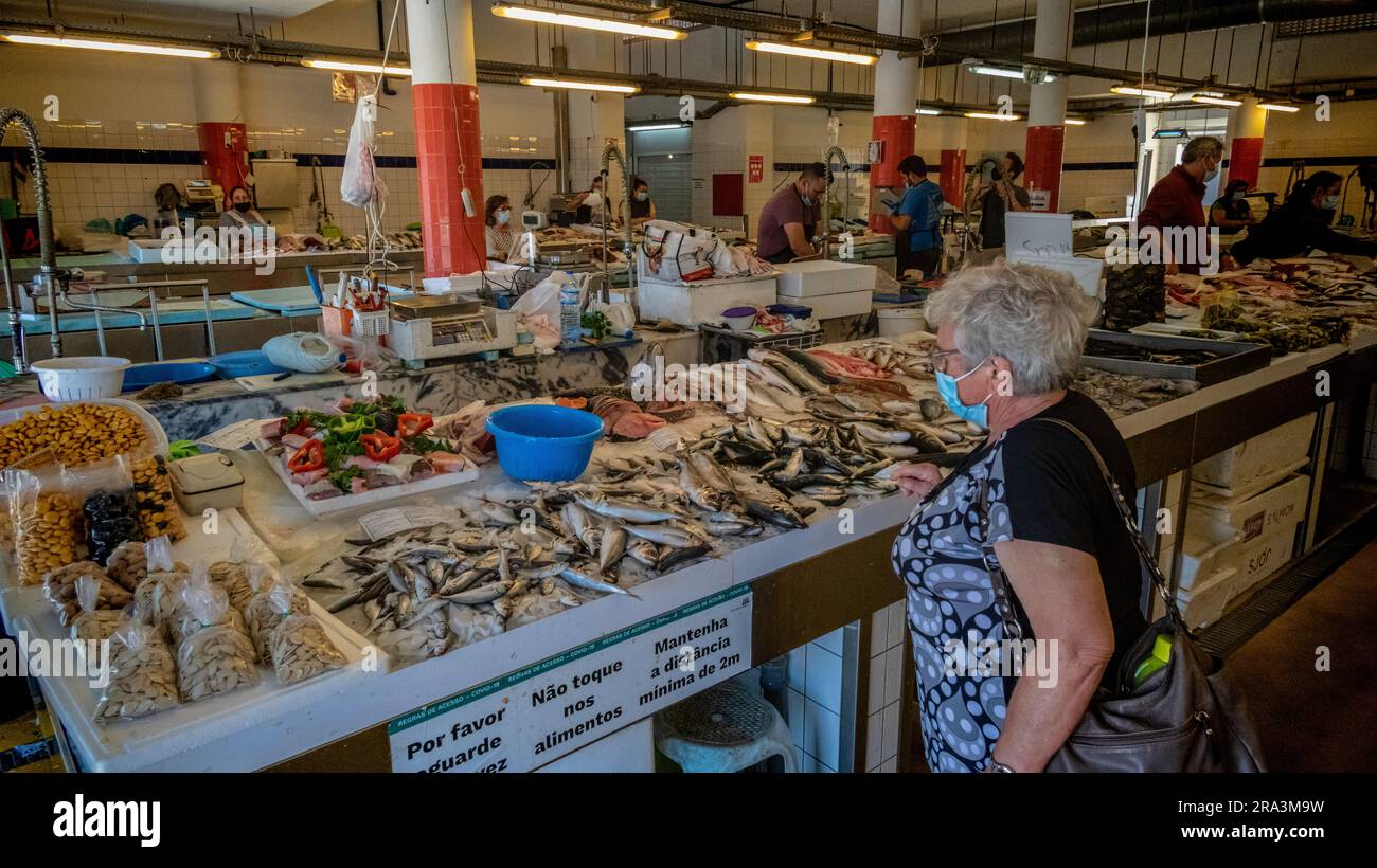 Costa Nova Fish Market, Aveiro, Portugal Stock Photo - Alamy