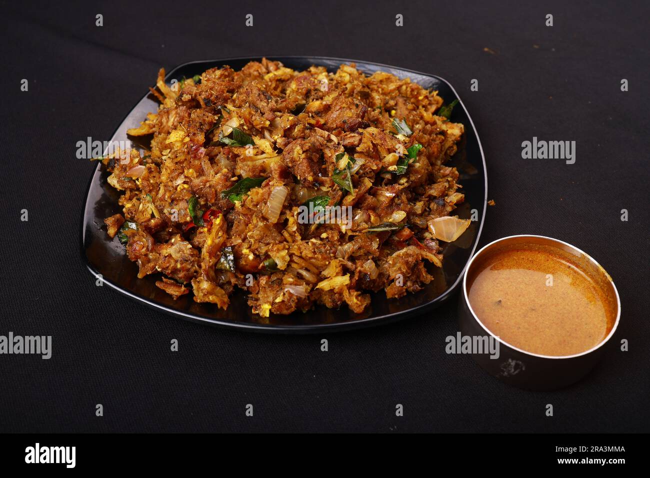 Chicken kothu parota hi-res stock photography and images - Alamy