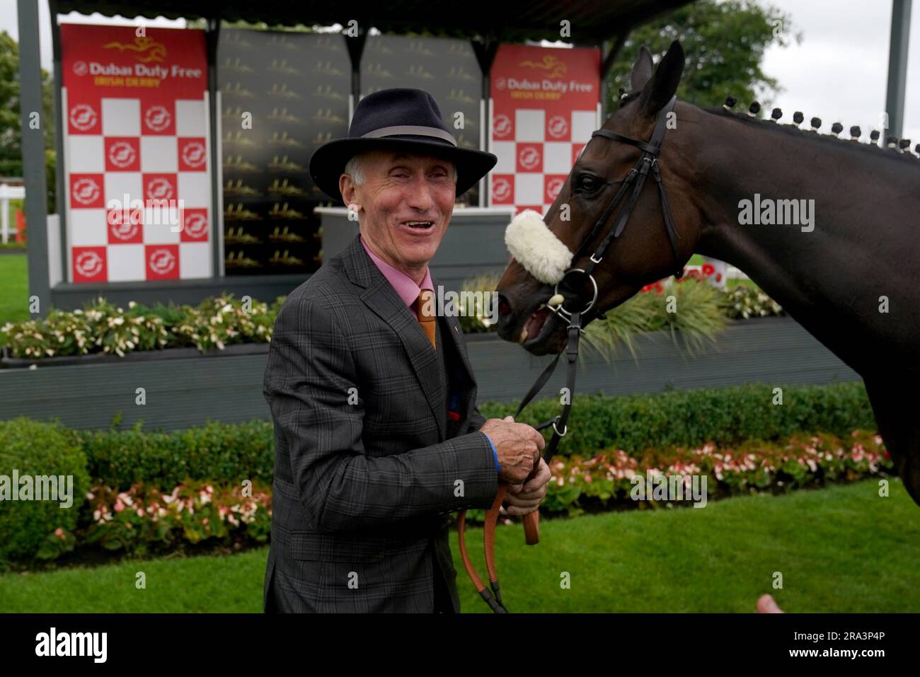 Thomas cleary hi-res stock photography and images - Alamy