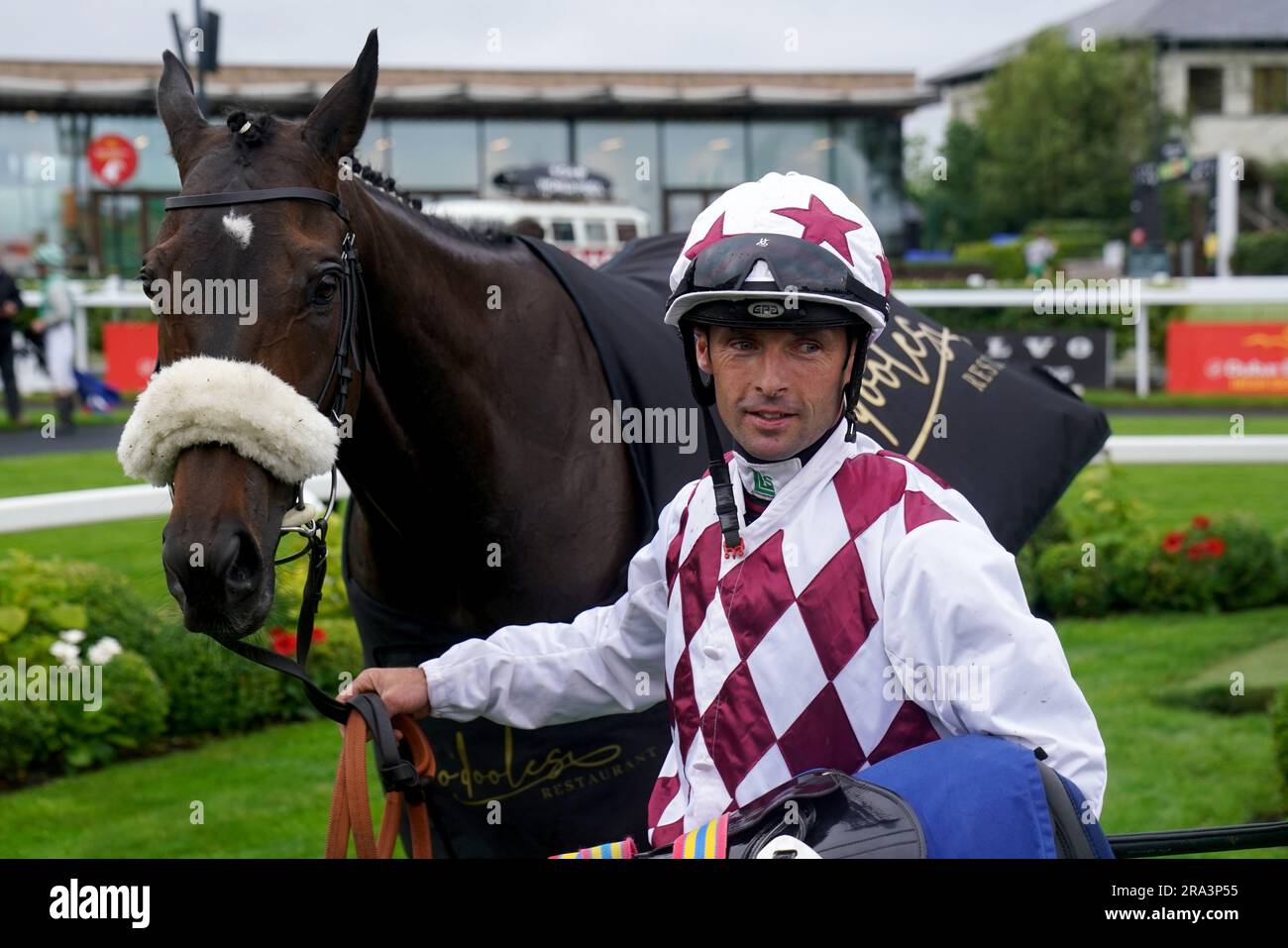 Thomas cleary hi-res stock photography and images - Alamy