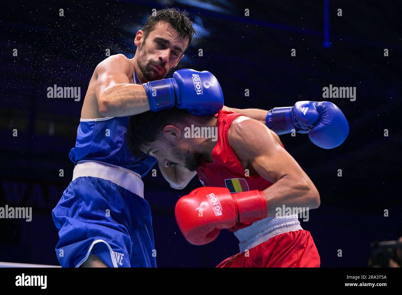 Mens boxe hi-res stock photography and images - Alamy