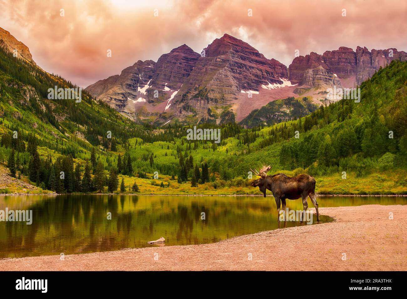 Maroon Bells Storm At Sunset Stock Photo - Alamy