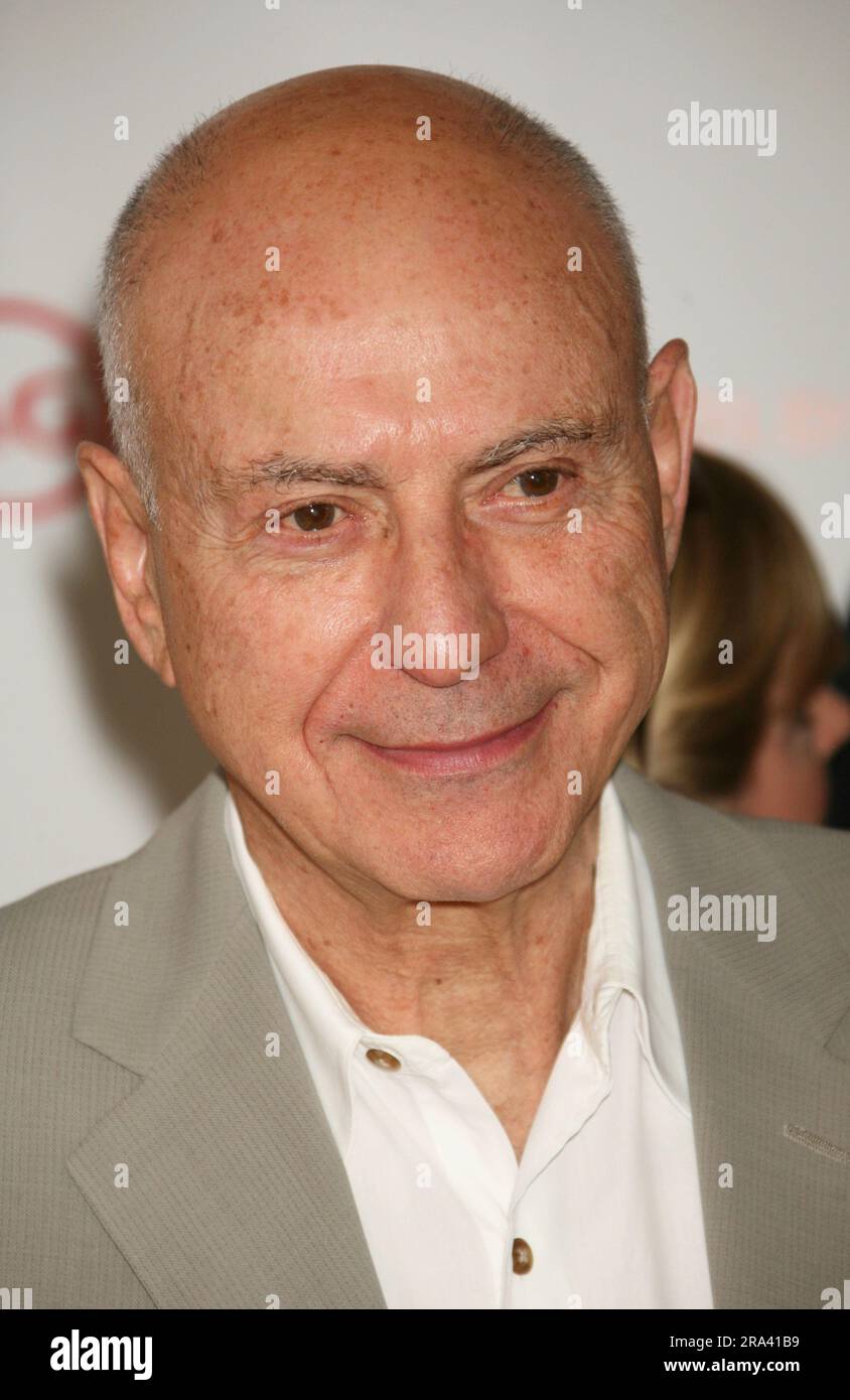 Alan Arkin attends the premiere of "Little Miss Sunshine" at AMC Loews ...