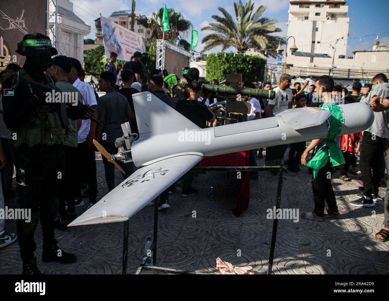 Hamas al qassam brigades hi-res stock photography and images - Alamy