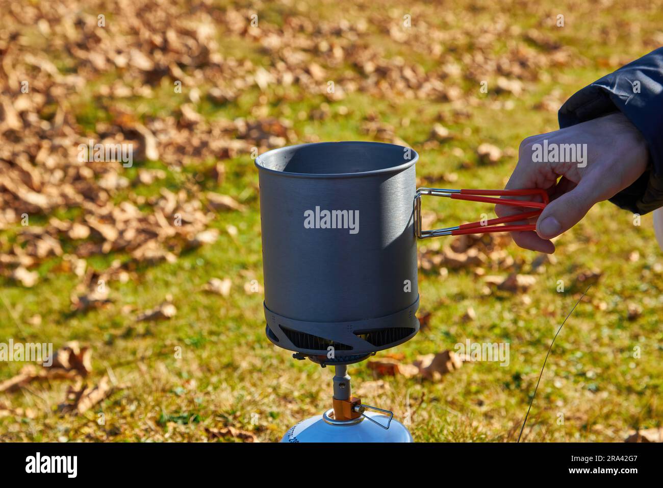 Portable cooking system hi-res stock photography and images - Alamy