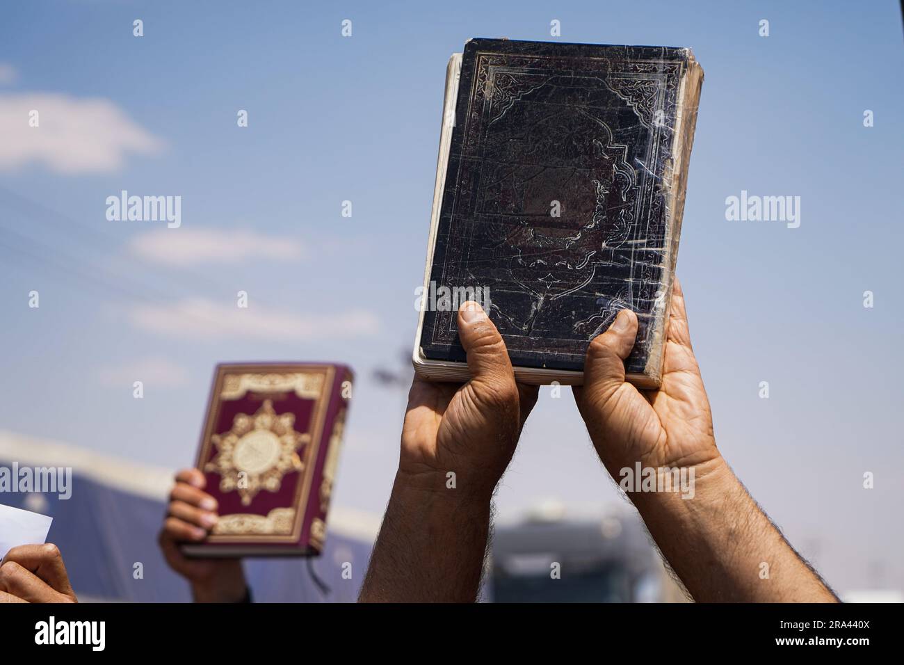 Al hamdaniya district hi-res stock photography and images - Alamy