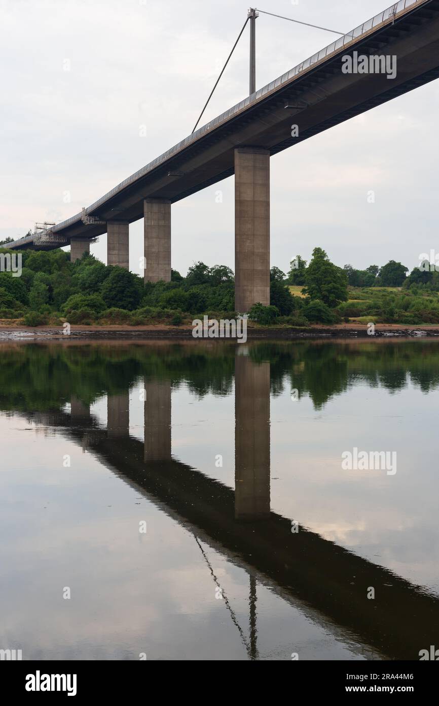 The Erskine Bridge over the river Clyde Stock Photo - Alamy
