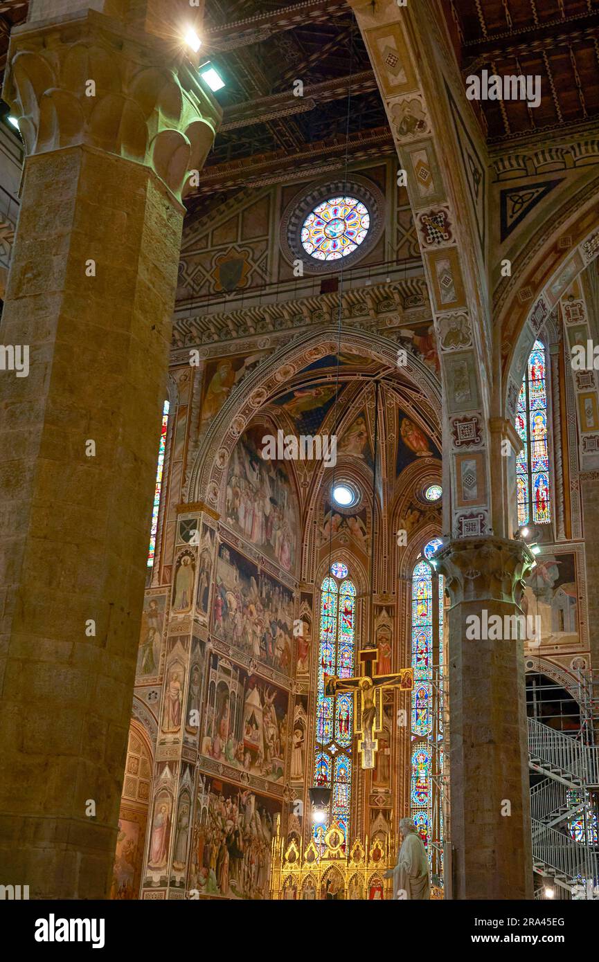 Santa croce altar hi-res stock photography and images - Alamy