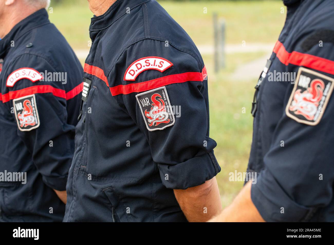 Signes, France. 20th June, 2023. The DDSIS logo on a firefighter's ...