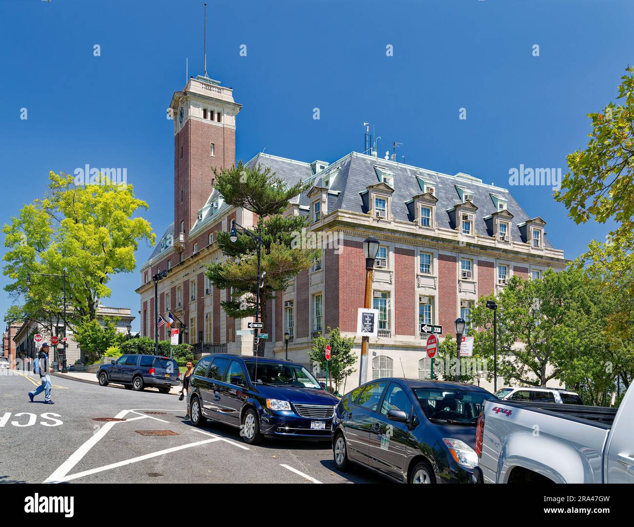 Staten Island Borough Hall was built in 1906 on a hill overlooking NY ...