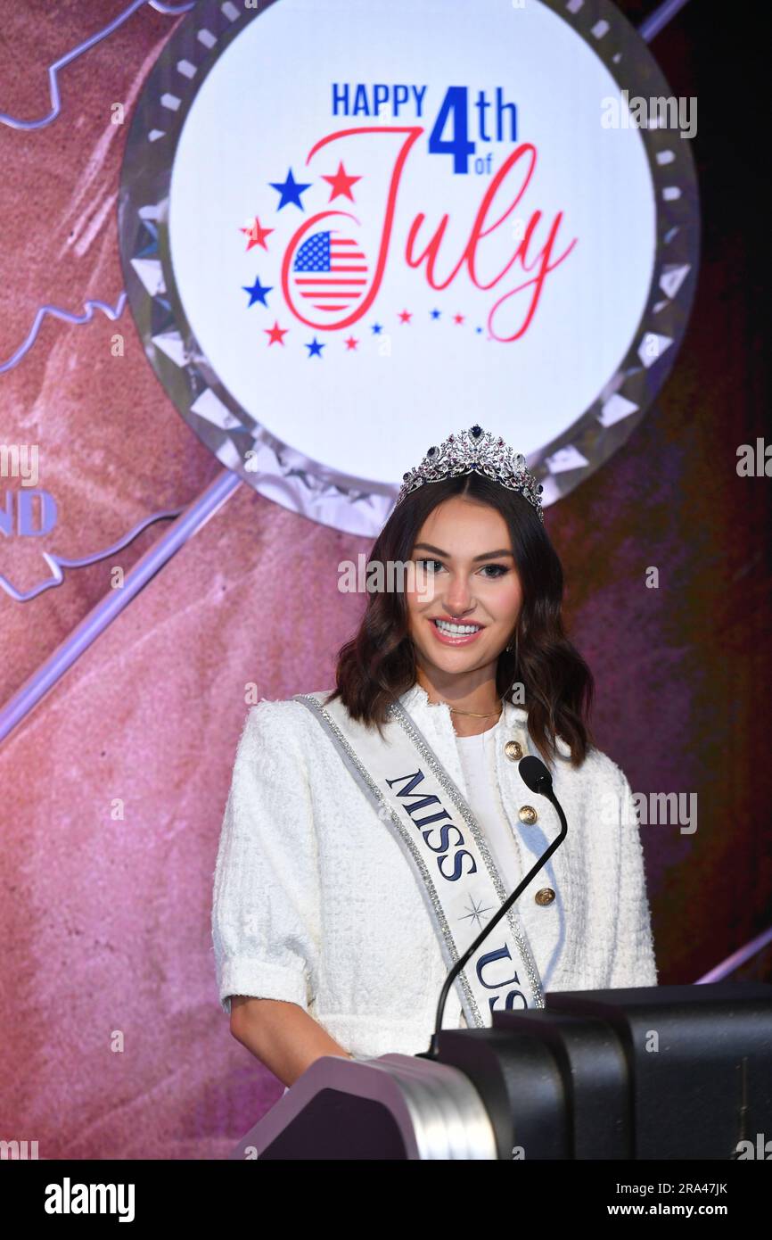 Miss USA Morgan Romano visits the Empire State Building on June 30 ...