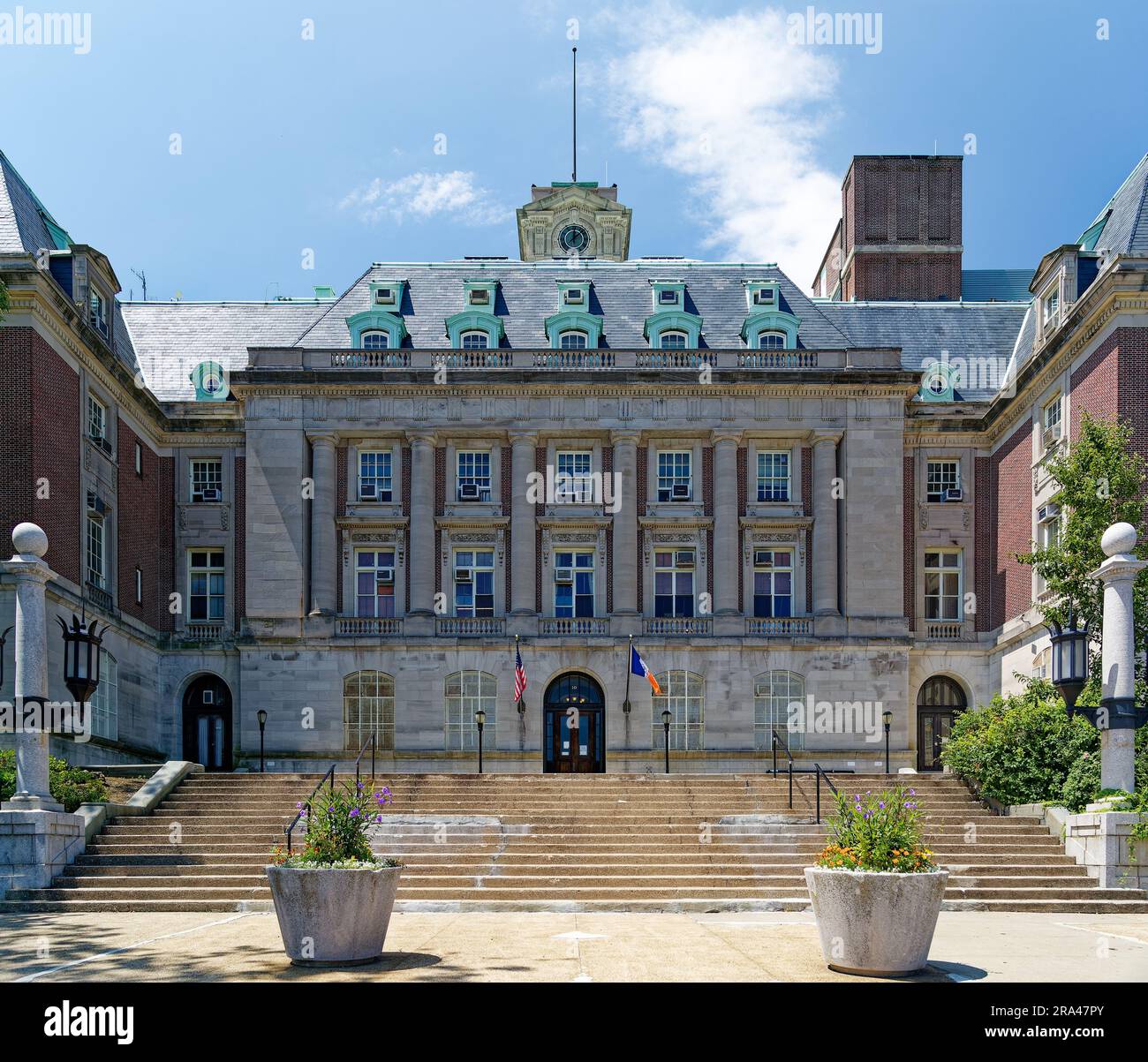 Staten Island Borough Hall was built in 1906 on a hill overlooking NY ...