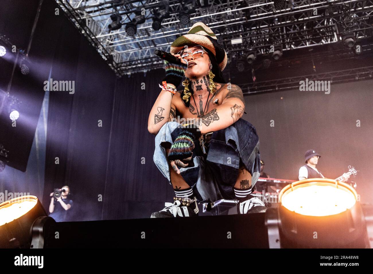 Aria wells hi-res stock photography and images - Alamy