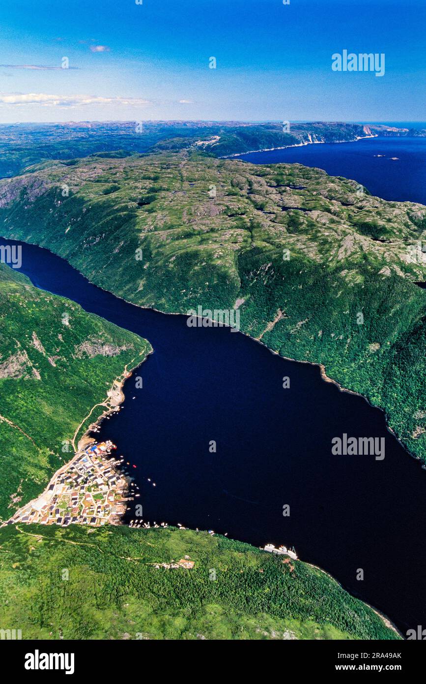 Grey river hi-res stock photography and images - Alamy