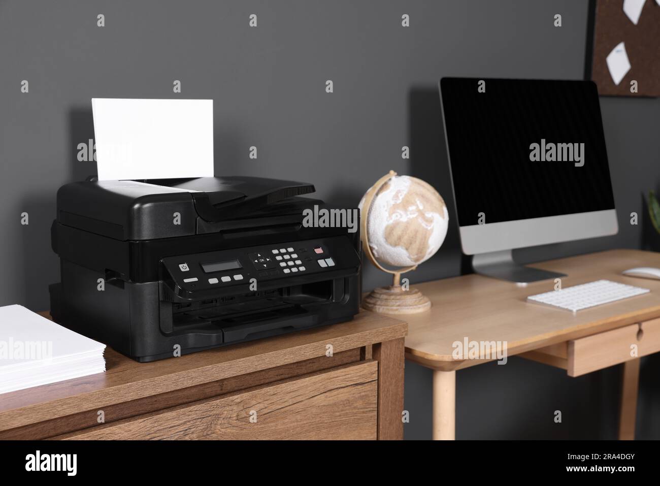 Modern computer setup printer hi-res stock photography and images - Alamy