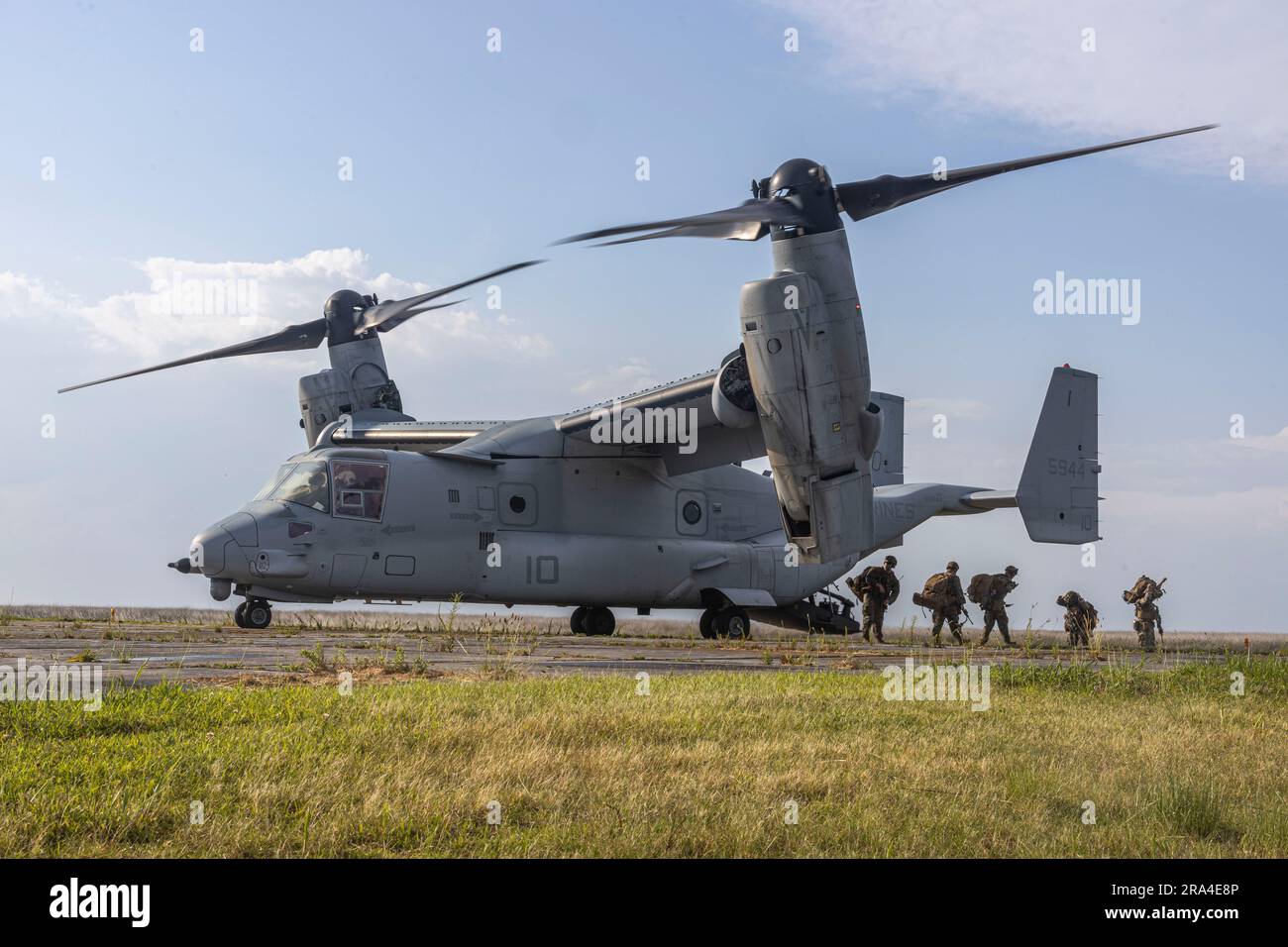 U.S. Marines with 2d Battalion, 6th Marine Regiment, 2d Marine Division ...