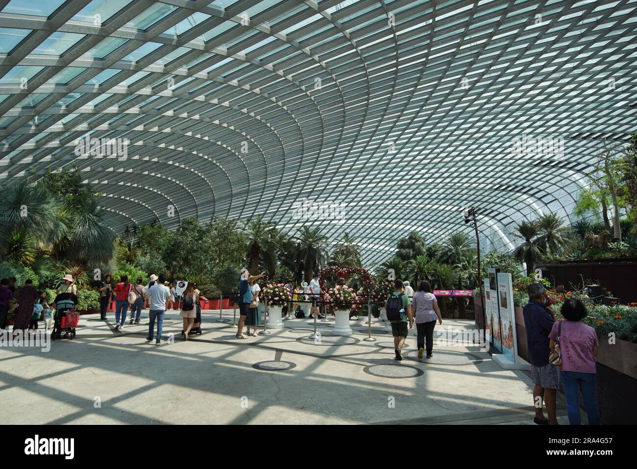 Entrance to the Flower Dome, Singapore Stock Photo - Alamy