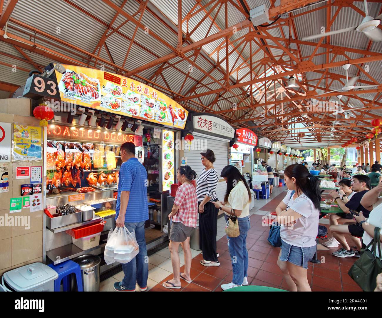 Hawker food stall in Singapore Stock Photo - Alamy
