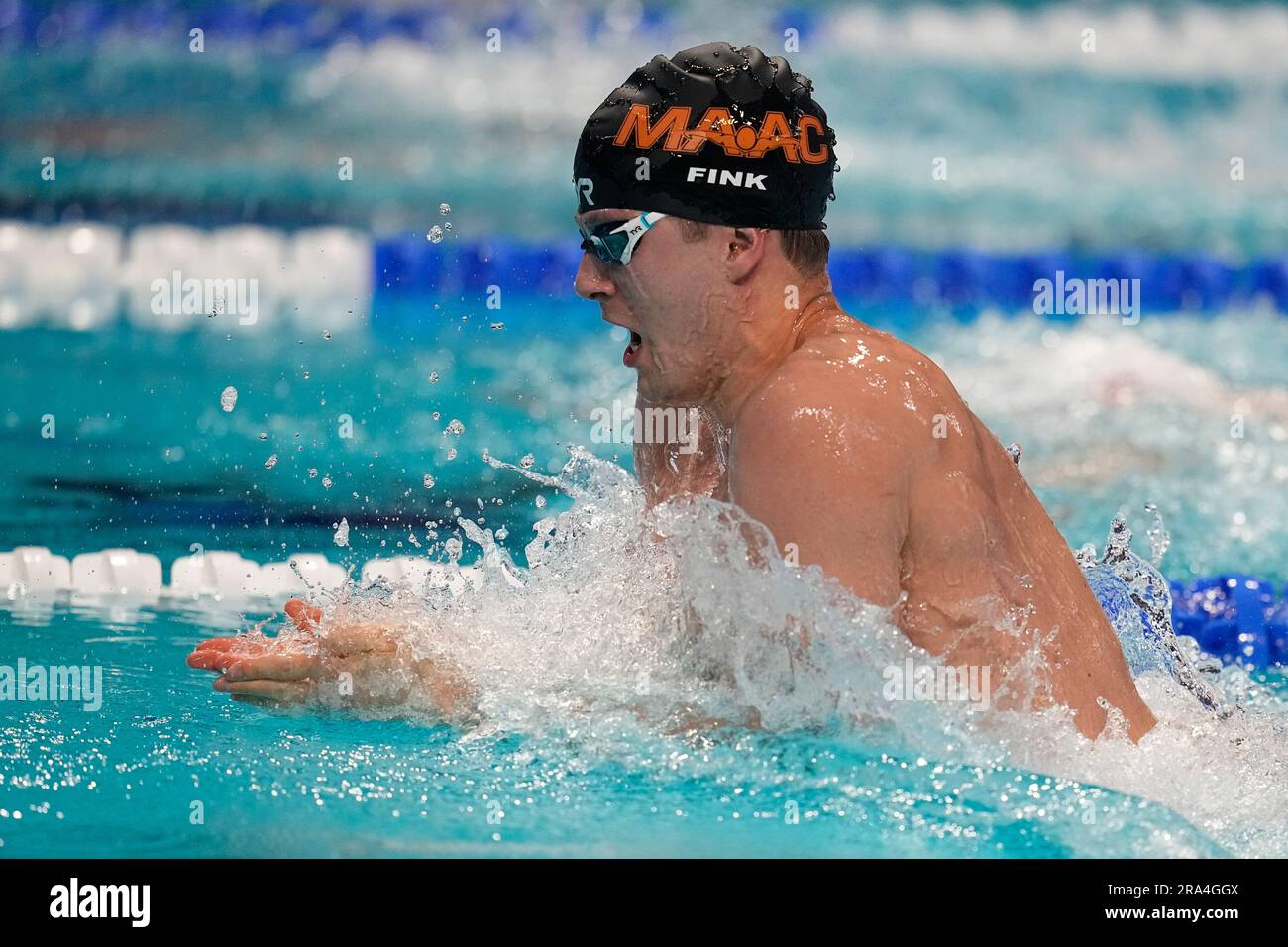 Nic Fink swims on his way to winning the 100-meter breastroke at the U ...