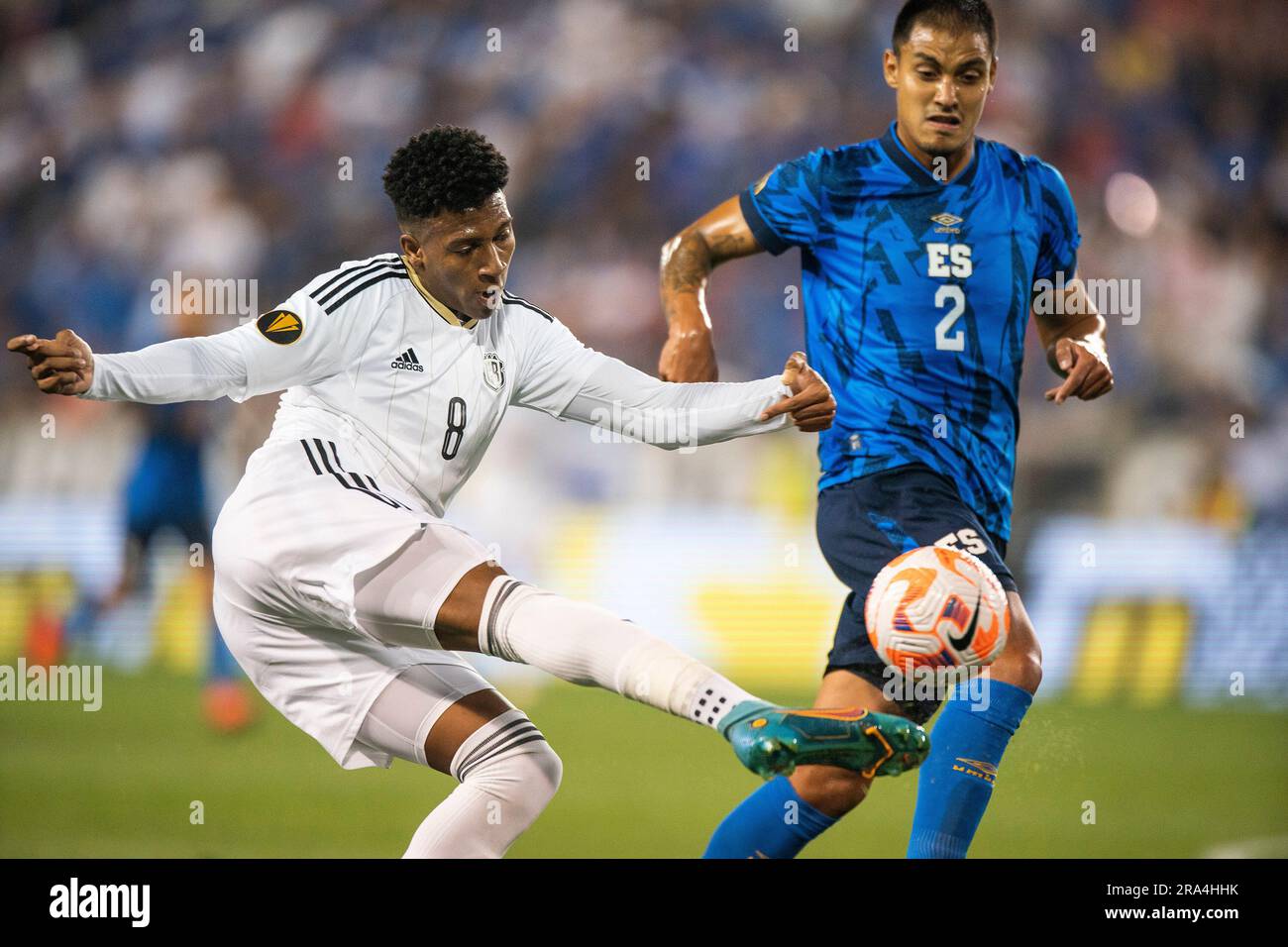 Costa Rica forward Josimar Alcocer (8) kicks the ball against El ...
