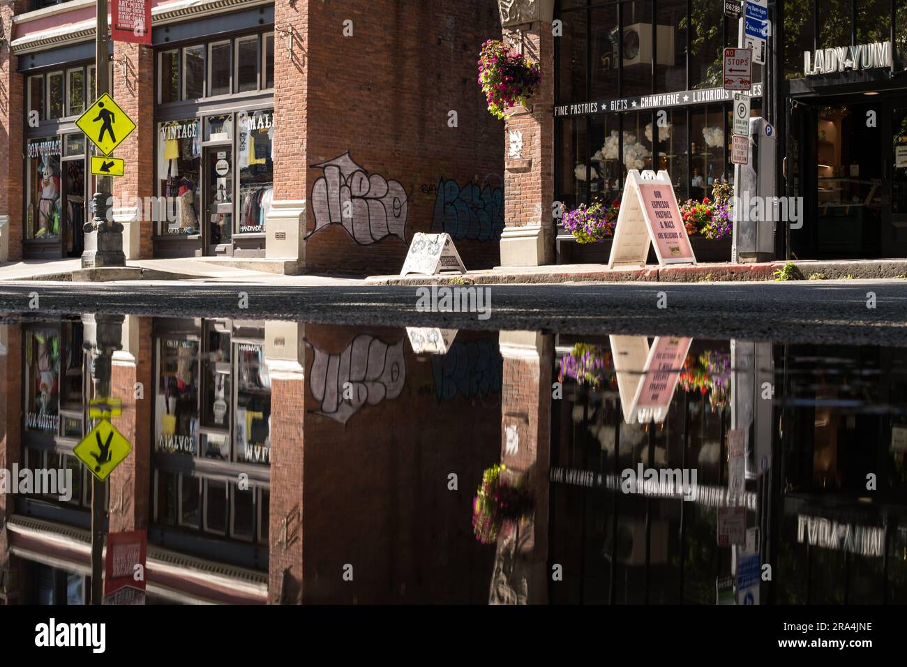 Seattle, USA. 27 Jun, 2023. Downtown Seattle Graffiti Stock Photo - Alamy
