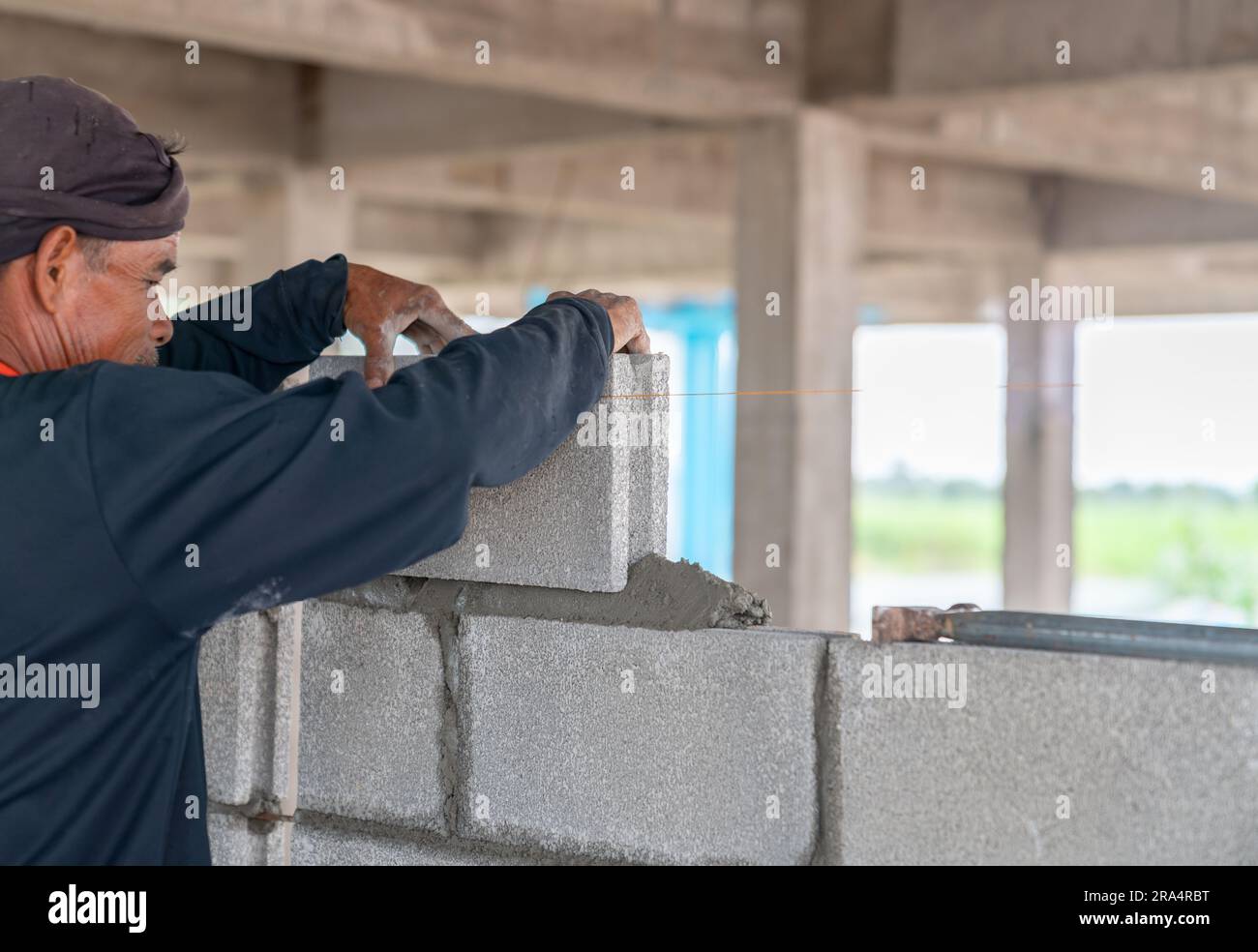 Brick layer person hi-res stock photography and images - Alamy