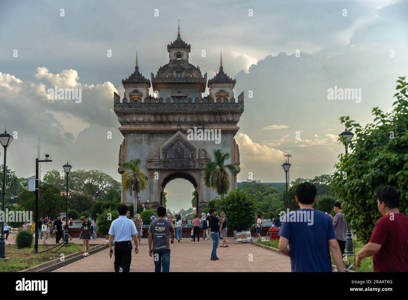 Vientiane. 30th June, 2023. Tourists visit the Patuxay Park in the Lao ...