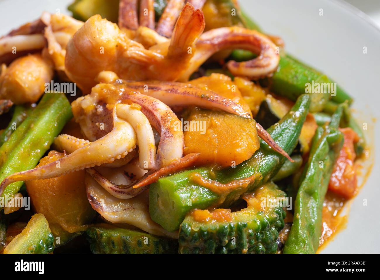 Seafood pinakbet - an alternative to traditional Filipino pinakbet ...